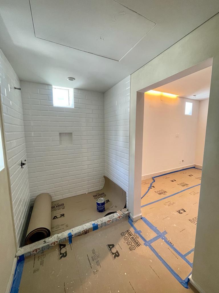 Construcción - Gypsum Board & Art Institute