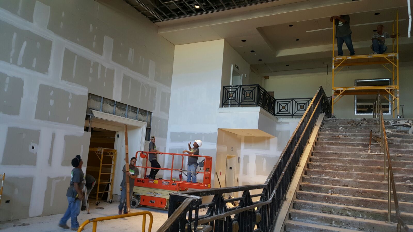 Construcción - Gypsum Board & Art Institute